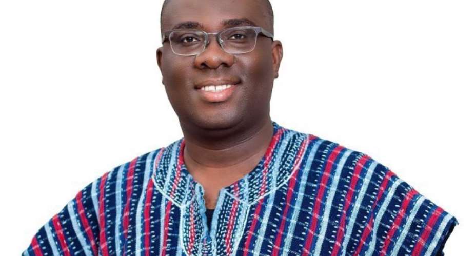 Chief backs Sammi Awuku for Akuapem North seat; says he's the people's ...