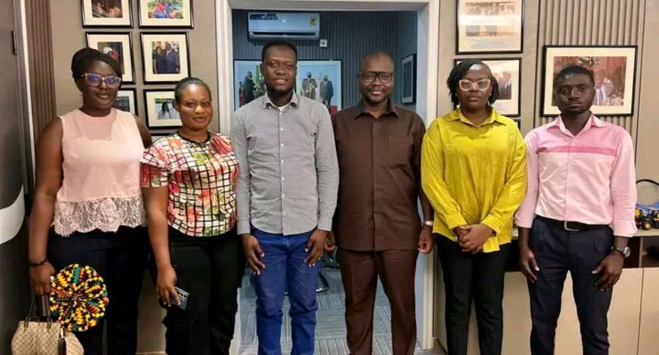 Asenso-Boakye hosts UPSA TESCON executives, urges stronger student role ...