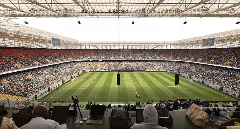 Football legends match inaugurates Dakar 2026 main venue
