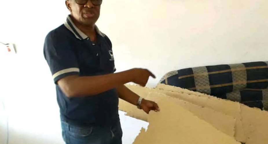 Meet Professor David Millar who uses nuisance grass to produce brown paper