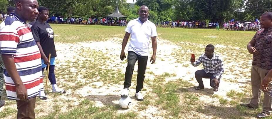 Prestea Huni-Valley MP backs secondary school sports in Tarkwa-Prestea ...