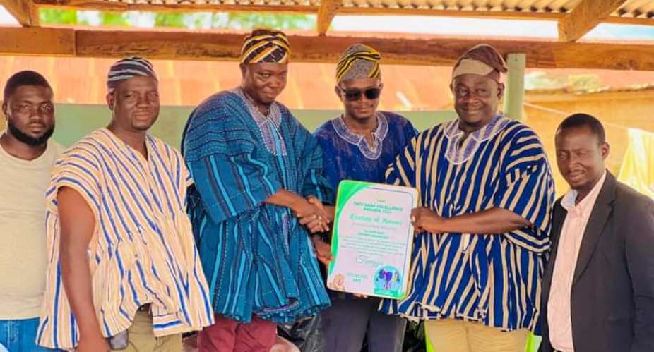 Dagomba Chief of Kintampo recognized by DASA for hardwork
