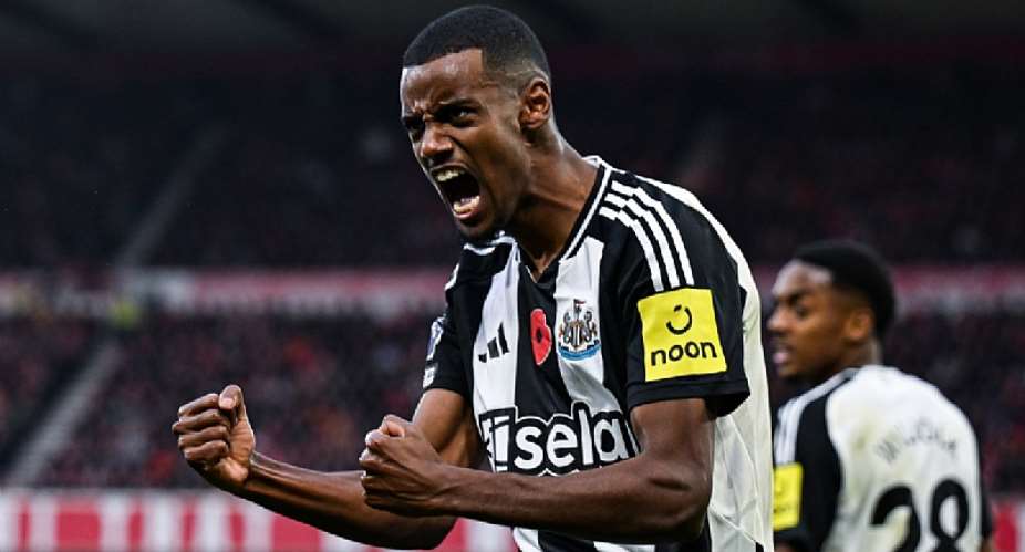 Liverpool set to sign striker Alexander Isak from Newcastle in British-record deal