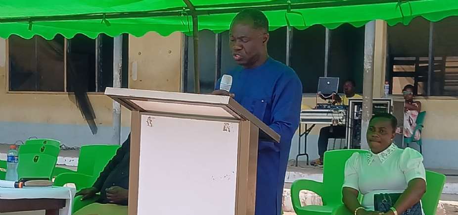 Headmaster of ASTECH urges unity among alumni groups for development