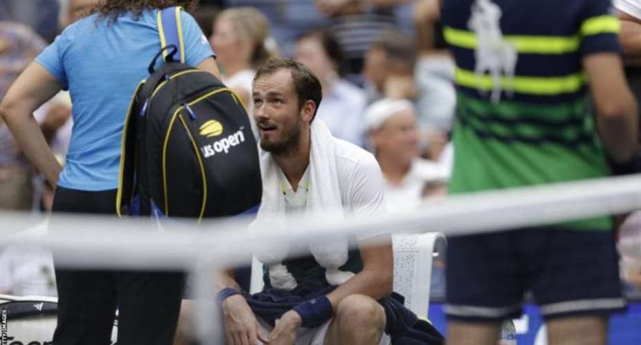 US Open 2023 results: Daniil Medvedev overcomes heat to beat Andrey Rublev, Carlos Alcaraz wins