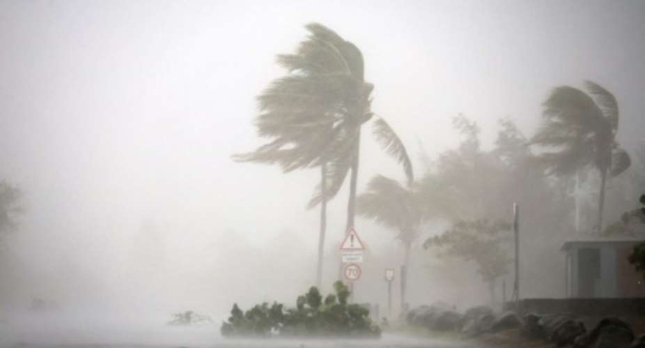 Three dead as cyclone Garance batters French island