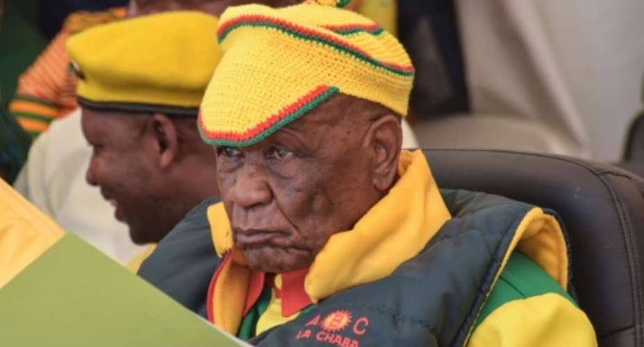 Lesotho's beleaguered PM Thabane officially resigns