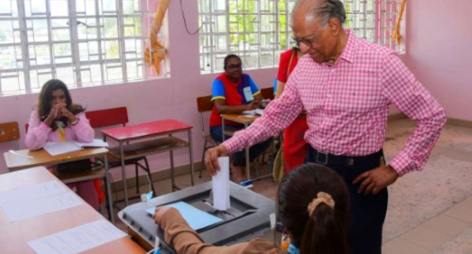 New Mauritius PM sworn in after huge election win