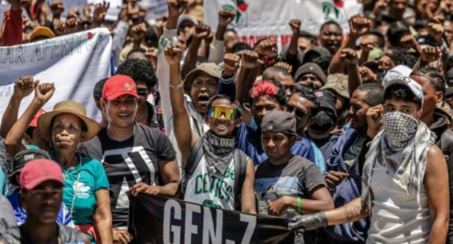 Hundreds celebrate in Madagascar as president due to address nation