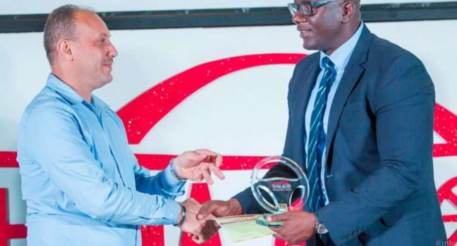 Cheki Ghana wins online auto market award