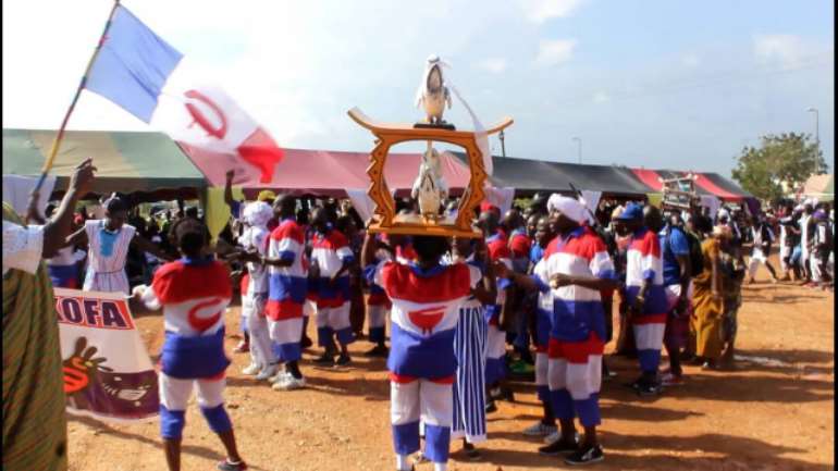 Photos: Nyanyano Akwambo Festival Promotes Unity Among Natives And Non ...